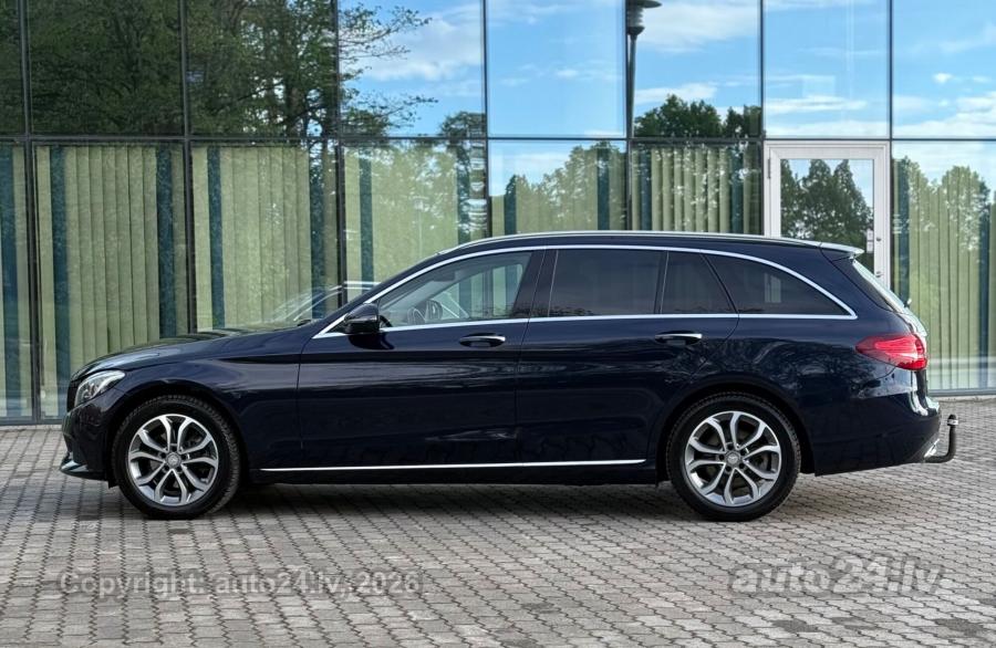 Mercedes-Benz C-Class 2015 Tallina, ar dzinēja tilpumu 2.10 L un nobraukumu 195 tūkst. km par 13790 €, foto 9 vietnē AUTOMOTO.COM.LV