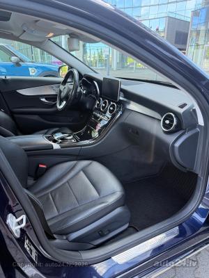 Mercedes-Benz C-Class 2015 Tallina, ar dzinēja tilpumu 2.10 L un nobraukumu 195 tūkst. km par 13790 €, foto 12 vietnē AUTOMOTO.COM.LV