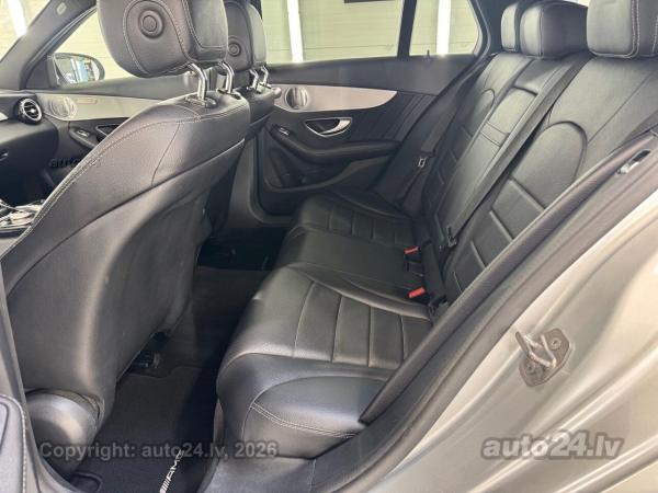 Mercedes-Benz C-Class 2016 in Tallinn, with an engine capacity of 2.10 L and mileage of 295 thousand km for 14900 €, photo 9 on AUTOMOTO.COM.LV