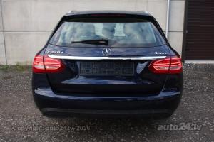 Mercedes-Benz C-Class 2017 in Tallinn, with an engine capacity of 2.00 L and mileage of 240 thousand km for 10500 €, photo 7 on AUTOMOTO.COM.LV