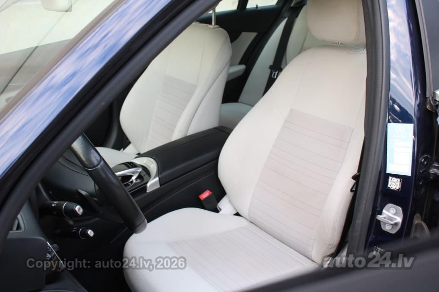Mercedes-Benz C-Class 2017 in Tallinn, with an engine capacity of 2.00 L and mileage of 240 thousand km for 10500 €, photo 15 on AUTOMOTO.COM.LV