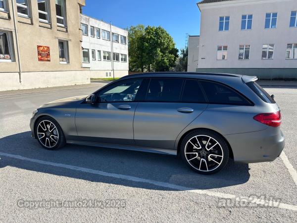 Mercedes-Benz C-Class 2018 in Tallinn, with an engine capacity of 3.00 L and mileage of 220 thousand km for 29900 €, photo 4 on AUTOMOTO.COM.LV
