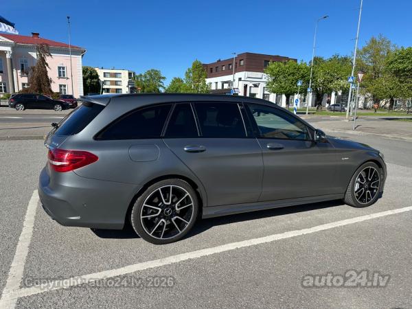 Mercedes-Benz C-Class 2018 in Tallinn, with an engine capacity of 3.00 L and mileage of 220 thousand km for 29900 €, photo 7 on AUTOMOTO.COM.LV