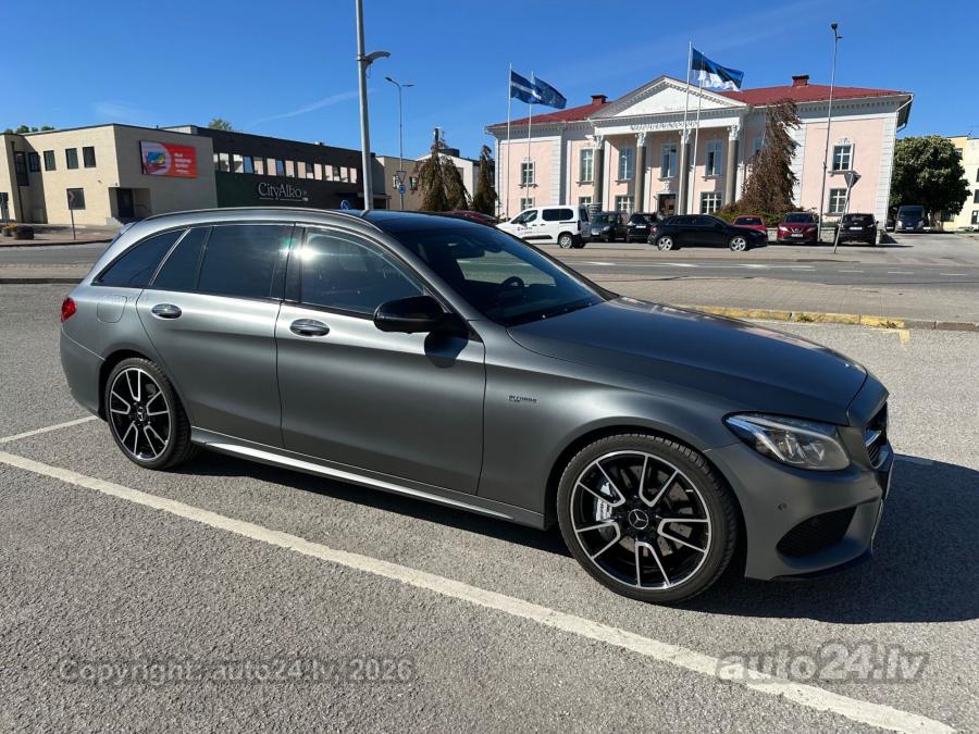 Мерседес Ц-Класс 2018 в Таллин, объемом двигателя 3.00 л и пробегом 220 тыс. км за 29900 €, фото 9 на AUTOMOTO.COM.LV