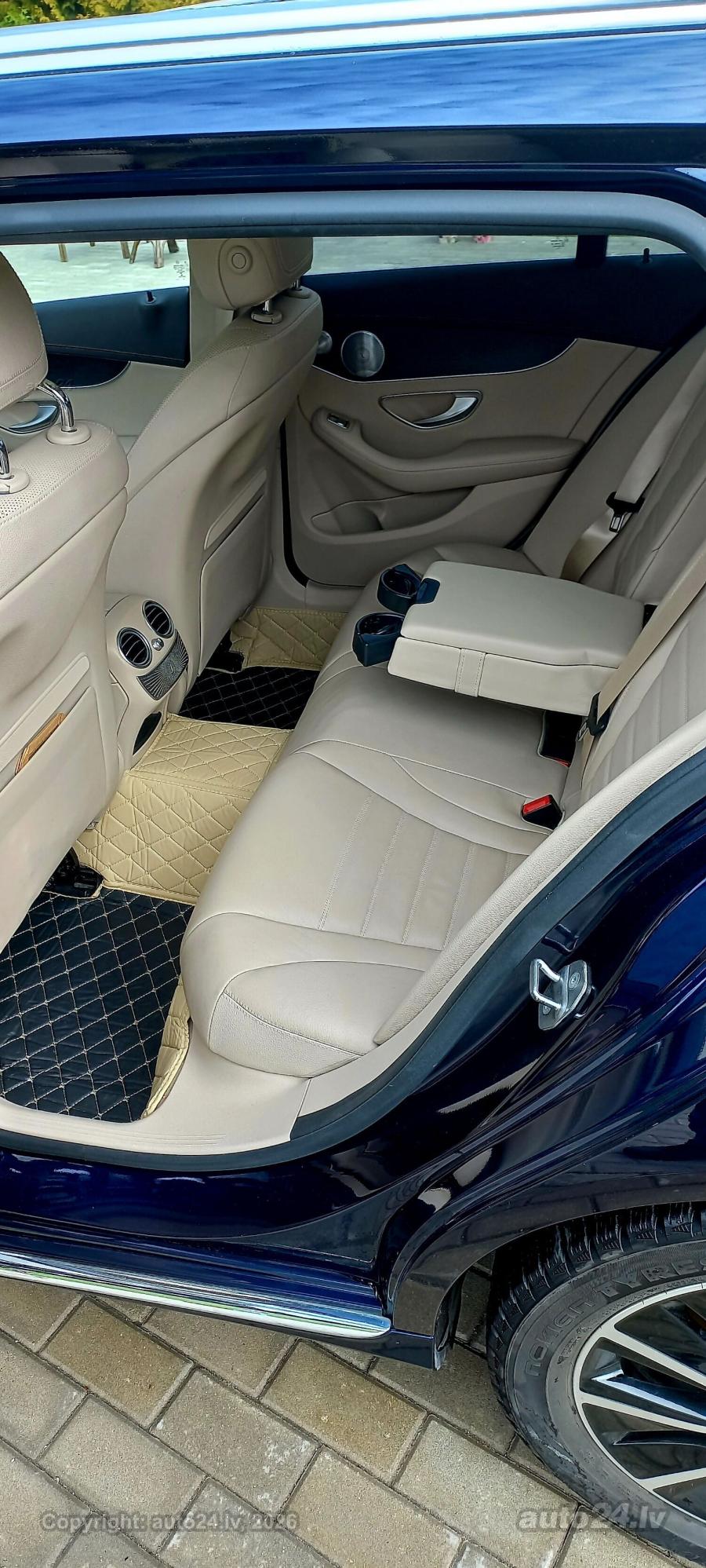 Mercedes-Benz C-Class 2019 in Tallinn, with an engine capacity of 2.00 L and mileage of 152 thousand km for 22990 €, photo 14 on AUTOMOTO.COM.LV