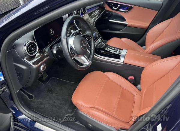 Mercedes-Benz C-Class 2022 in Tallinn, with an engine capacity of 2.00 L and mileage of 138 thousand km for 27900 €, photo 5 on AUTOMOTO.COM.LV
