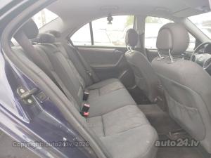 Violets Mercedes-Benz C-Class 2003 Tallina, ar dzinēja tilpumu 1.80 L un nobraukumu 268 tūkst. km par 999 €, foto 8 vietnē AUTOMOTO.COM.LV