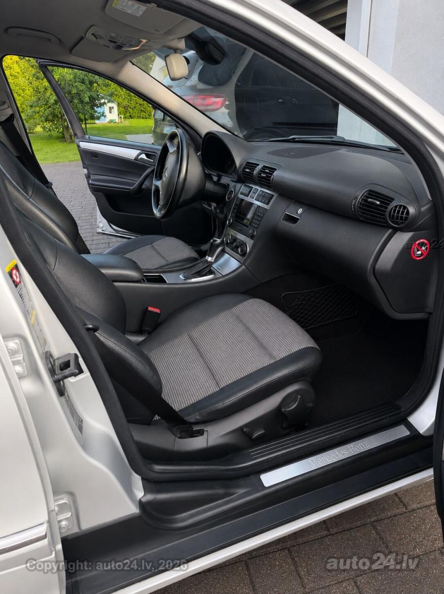 Balts Mercedes-Benz C-Class 2005 Tallina, ar dzinēja tilpumu 1.80 L un nobraukumu 223 tūkst. km par 2500 €, foto 10 vietnē AUTOMOTO.COM.LV