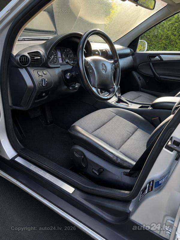White Mercedes-Benz C-Class 2005 in Tallinn, with an engine capacity of 1.80 L and mileage of 223 thousand km for 2500 €, photo 10 on AUTOMOTO.COM.LV