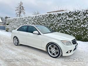 White Mercedes-Benz C-Class 2007 in Tallinn, with an engine capacity of 3.00 L and mileage of 288 thousand km for 4500 €, photo  on AUTOMOTO.COM.LV