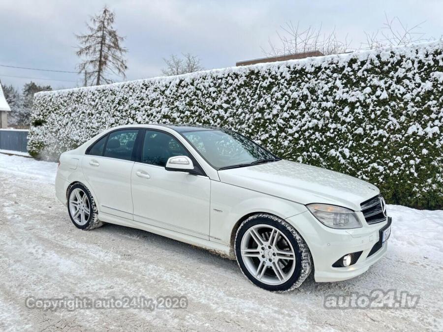 White Mercedes-Benz C-Class 2007 in Tallinn, with an engine capacity of 3.00 L and mileage of 288 thousand km for 4500 €, photo 1 on AUTOMOTO.COM.LV