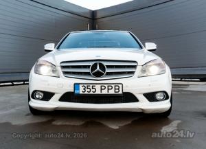 Balts Mercedes-Benz C-Class 2007 Tallina, ar dzinēja tilpumu 3.00 L un nobraukumu 229 tūkst. km par 6700 €, foto 3 vietnē AUTOMOTO.COM.LV