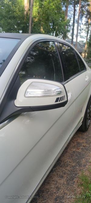 White Mercedes-Benz C-Class 2007 in Tallinn, with an engine capacity of 3.00 L and mileage of 0 thousand km for 5900 €, photo 6 on AUTOMOTO.COM.LV