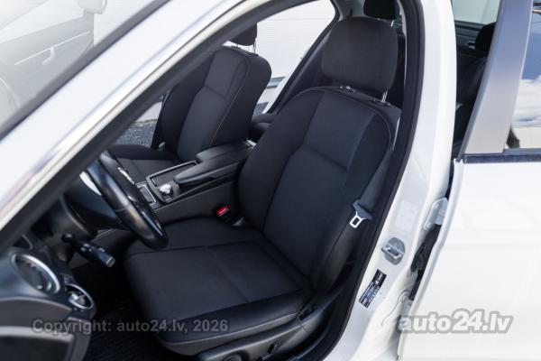 White Mercedes-Benz C-Class 2011 in Tallinn, with an engine capacity of 2.10 L and mileage of 295 thousand km for 7490 €, photo 9 on AUTOMOTO.COM.LV