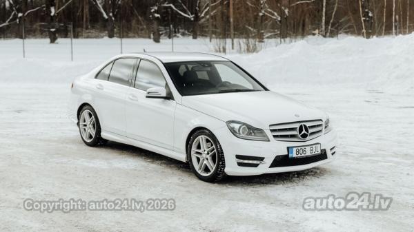 Balts Mercedes-Benz C-Class 2013 Tallina, ar dzinēja tilpumu 1.60 L un nobraukumu 200 tūkst. km par 11000 €, foto 5 vietnē AUTOMOTO.COM.LV