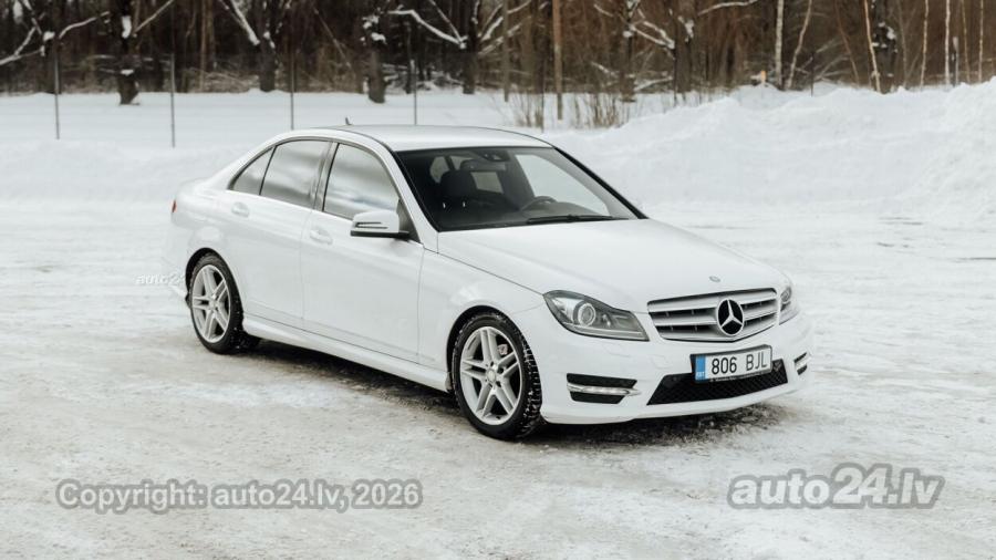 White Mercedes-Benz C-Class 2013 in Tallinn, with an engine capacity of 1.60 L and mileage of 200 thousand km for 11000 €, photo 5 on AUTOMOTO.COM.LV