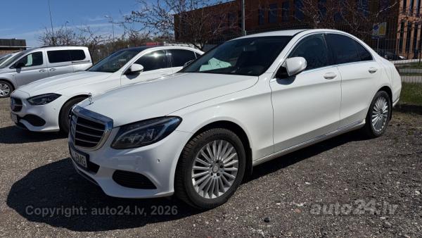 White Mercedes-Benz C-Class 2014 in Tallinn, with an engine capacity of 2.00 L and mileage of 145 thousand km for 16900 €, photo 1 on AUTOMOTO.COM.LV