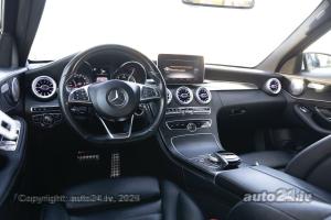 White Mercedes-Benz C-Class 2014 in Tallinn, with an engine capacity of 2.10 L and mileage of 260 thousand km for 13900 €, photo 11 on AUTOMOTO.COM.LV