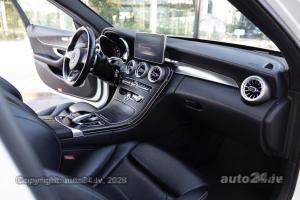 White Mercedes-Benz C-Class 2014 in Tallinn, with an engine capacity of 2.10 L and mileage of 260 thousand km for 13900 €, photo 14 on AUTOMOTO.COM.LV