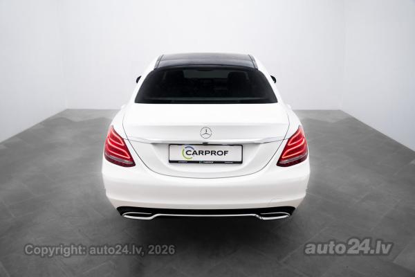 Balts Mercedes-Benz C-Class 2014 Tallina, ar dzinēja tilpumu 1.60 L un nobraukumu 284 tūkst. km par 12999 €, foto 5 vietnē AUTOMOTO.COM.LV