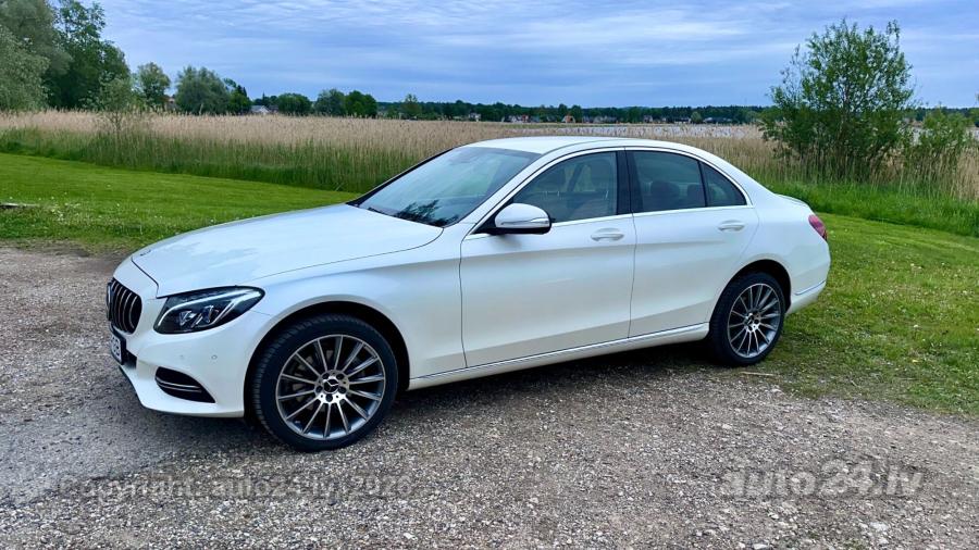Balts Mercedes-Benz C-Class 2014 Tallina, ar dzinēja tilpumu 2.10 L un nobraukumu 115 tūkst. km par 19800 €, foto 5 vietnē AUTOMOTO.COM.LV
