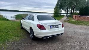 Balts Mercedes-Benz C-Class 2014 Tallina, ar dzinēja tilpumu 2.10 L un nobraukumu 115 tūkst. km par 19800 €, foto 8 vietnē AUTOMOTO.COM.LV