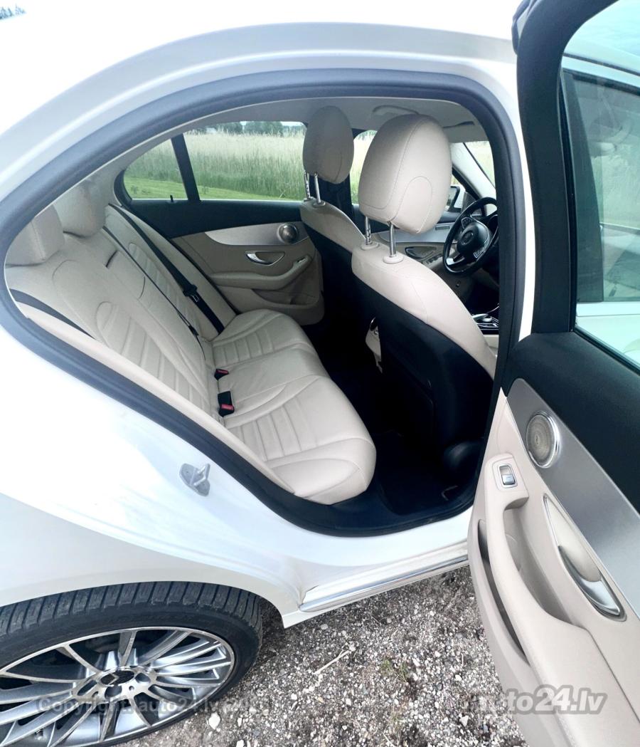 Balts Mercedes-Benz C-Class 2014 Tallina, ar dzinēja tilpumu 2.10 L un nobraukumu 115 tūkst. km par 19800 €, foto 13 vietnē AUTOMOTO.COM.LV