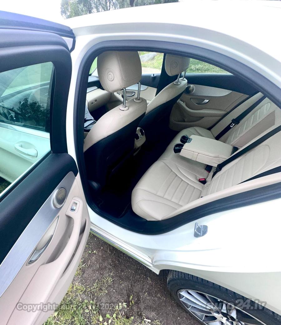 Balts Mercedes-Benz C-Class 2014 Tallina, ar dzinēja tilpumu 2.10 L un nobraukumu 115 tūkst. km par 19800 €, foto 14 vietnē AUTOMOTO.COM.LV