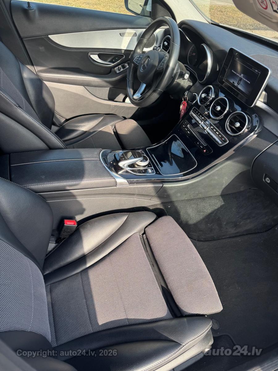 Balts Mercedes-Benz C-Class 2015 Tallina, ar dzinēja tilpumu 1.60 L un nobraukumu 0 tūkst. km par 18000 €, foto 8 vietnē AUTOMOTO.COM.LV
