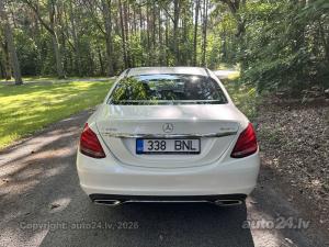 Balts Mercedes-Benz C-Class 2015 Tallina, ar dzinēja tilpumu 3.00 L un nobraukumu 112 tūkst. km par 22900 €, foto 8 vietnē AUTOMOTO.COM.LV