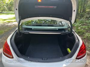 Balts Mercedes-Benz C-Class 2015 Tallina, ar dzinēja tilpumu 3.00 L un nobraukumu 112 tūkst. km par 22900 €, foto 15 vietnē AUTOMOTO.COM.LV
