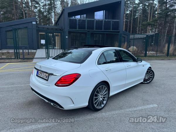 White Mercedes-Benz C-Class 2016 in Tallinn, with an engine capacity of 1.60 L and mileage of 242 thousand km for 14999 €, photo 3 on AUTOMOTO.COM.LV