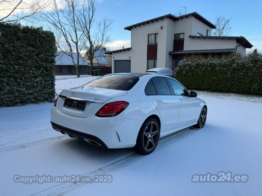 Balts Mercedes-Benz C-Class 2017 Pērnava, ar dzinēja tilpumu 1.99 L un nobraukumu 101 tūkst. km par 19900 €, foto 3 vietnē AUTOMOTO.COM.LV