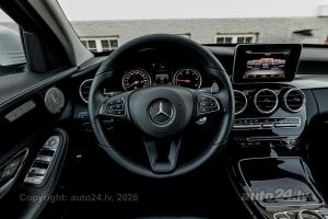 Balts Mercedes-Benz C-Class 2017 Pērnava, ar dzinēja tilpumu 1.60 L un nobraukumu 267 tūkst. km par 12990 €, foto 18 vietnē AUTOMOTO.COM.LV
