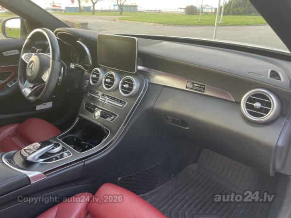 Balts Mercedes-Benz C-Class 2017 Tallina, ar dzinēja tilpumu 3.00 L un nobraukumu 120 tūkst. km par 29900 €, foto 10 vietnē AUTOMOTO.COM.LV