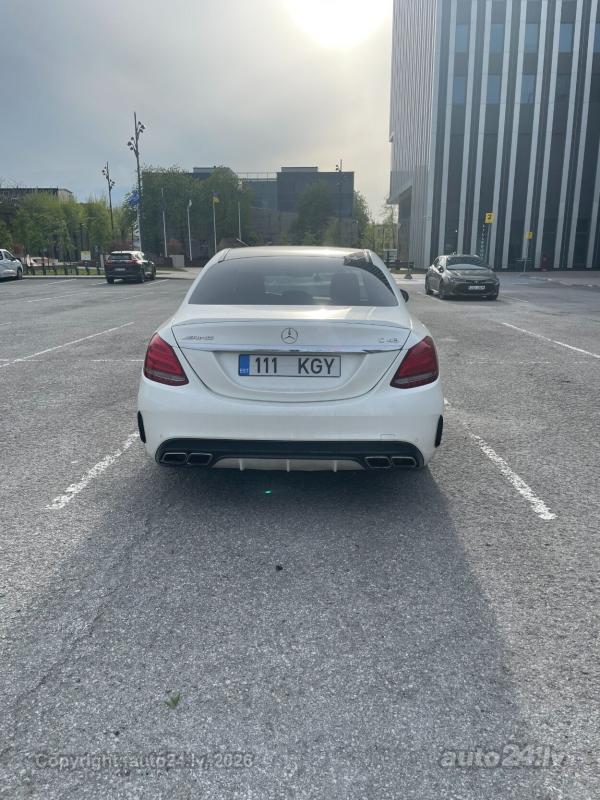 White Mercedes-Benz C-Class 2017 in Tallinn, with an engine capacity of 3.00 L and mileage of 120 thousand km for 29900 €, photo 7 on AUTOMOTO.COM.LV
