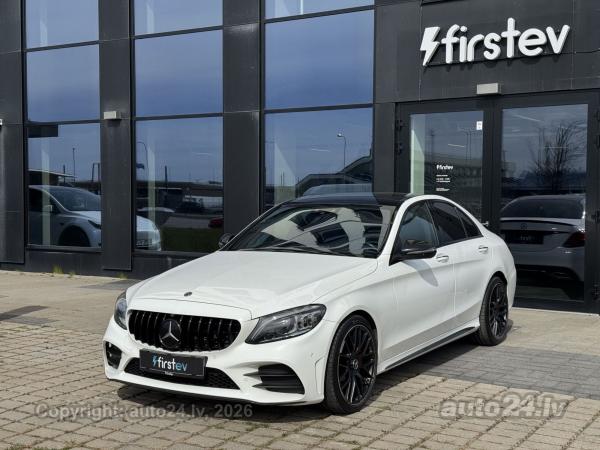 White Mercedes-Benz C-Class 2019 in Tallinn, with an engine capacity of 2.00 L and mileage of 186 thousand km for 23990 €, photo 3 on AUTOMOTO.COM.LV