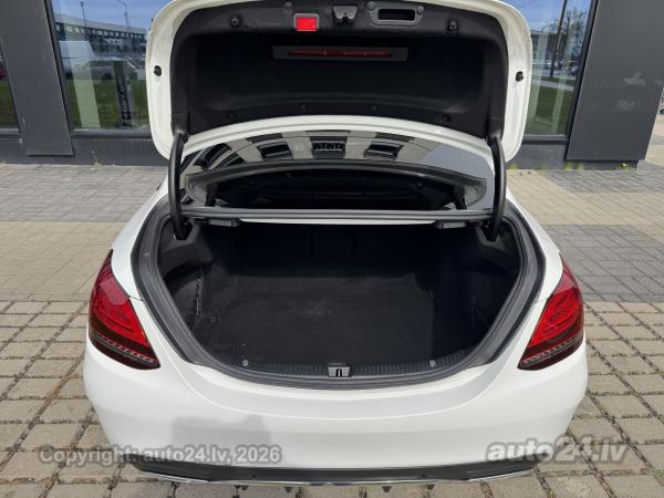 White Mercedes-Benz C-Class 2019 in Tallinn, with an engine capacity of 2.00 L and mileage of 186 thousand km for 23990 €, photo 8 on AUTOMOTO.COM.LV