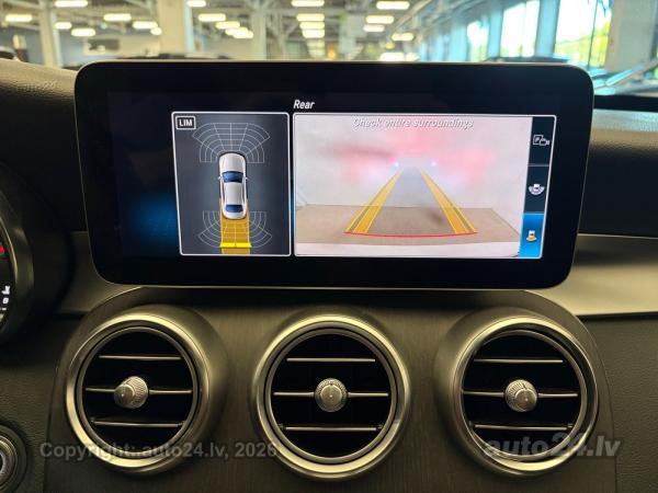 White Mercedes-Benz C-Class 2019 in Tallinn, with an engine capacity of 1.60 L and mileage of 117 thousand km for 23900 €, photo 11 on AUTOMOTO.COM.LV
