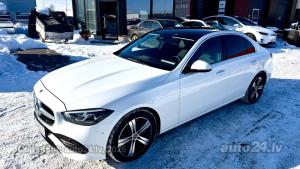 Balts Mercedes-Benz C-Class 2021 Tallina, ar dzinēja tilpumu 2.00 L un nobraukumu 80 tūkst. km par 30500 €, foto 10 vietnē AUTOMOTO.COM.LV