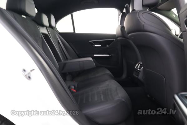 White Mercedes-Benz C-Class 2021 in Tallinn, with an engine capacity of 1.50 L and mileage of 38 thousand km for 36900 €, photo 10 on AUTOMOTO.COM.LV
