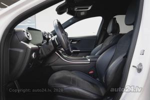 White Mercedes-Benz C-Class 2022 in Tartu, with an engine capacity of 1.50 L and mileage of 70 thousand km for 38900 €, photo 12 on AUTOMOTO.COM.LV