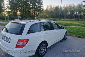 Balts Mercedes-Benz C-Class 2008 Tallina, ar dzinēja tilpumu 2.10 L un nobraukumu 419 tūkst. km par 2990 €, foto  vietnē AUTOMOTO.COM.LV