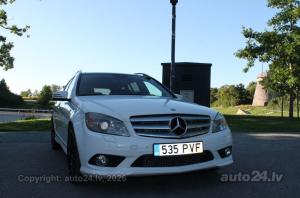 Balts Mercedes-Benz C-Class 2009 Rakvere, ar dzinēja tilpumu 3.00 L un nobraukumu 299 tūkst. km par 6800 €, foto  vietnē AUTOMOTO.COM.LV