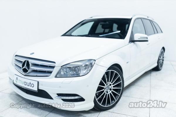 Balts Mercedes-Benz C-Class 2010 Tallina, ar dzinēja tilpumu 3.00 L un nobraukumu 331 tūkst. km par 6500 €, foto 3 vietnē AUTOMOTO.COM.LV
