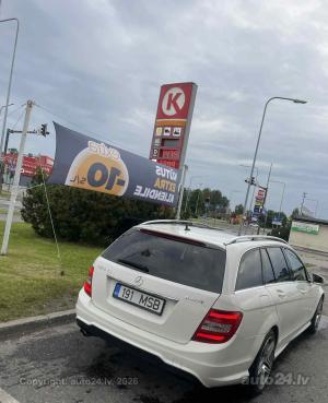 Balts Mercedes-Benz C-Class 2011 Tallina, ar dzinēja tilpumu 2.10 L un nobraukumu 316 tūkst. km par 7300 €, foto 4 vietnē AUTOMOTO.COM.LV