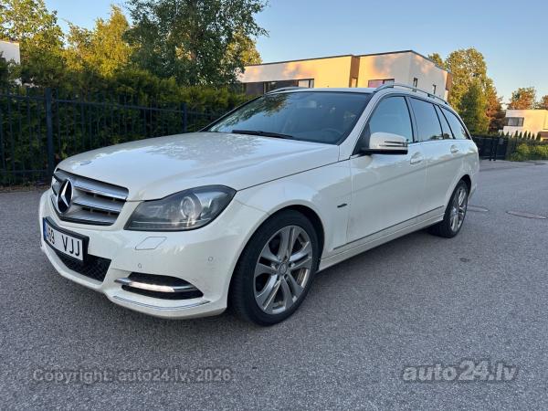 Balts Mercedes-Benz C-Class 2012 Tallina, ar dzinēja tilpumu 2.10 L un nobraukumu 342 tūkst. km par 7200 €, foto 1 vietnē AUTOMOTO.COM.LV
