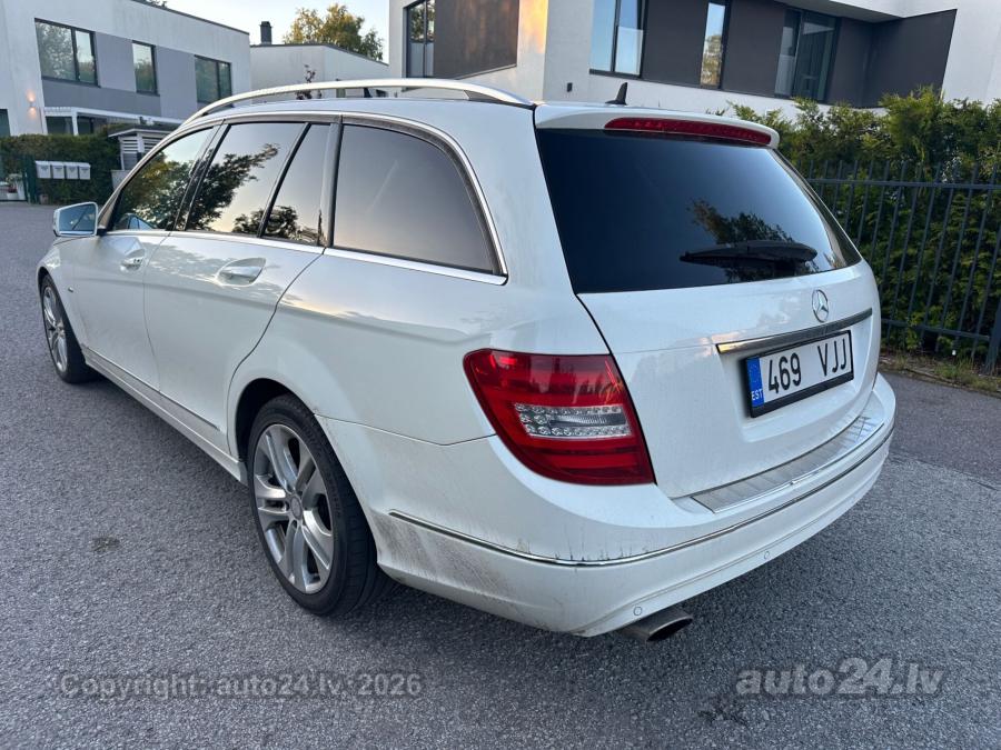 White Mercedes-Benz C-Class 2012 in Tallinn, with an engine capacity of 2.10 L and mileage of 342 thousand km for 7200 €, photo 4 on AUTOMOTO.COM.LV