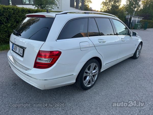 Balts Mercedes-Benz C-Class 2012 Tallina, ar dzinēja tilpumu 2.10 L un nobraukumu 342 tūkst. km par 7200 €, foto 7 vietnē AUTOMOTO.COM.LV
