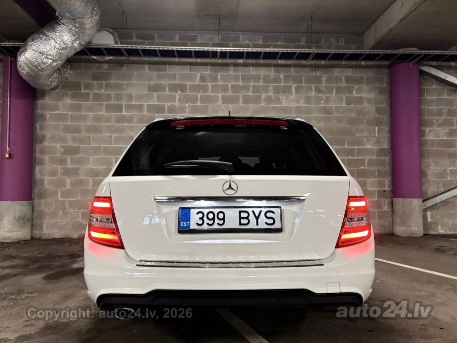 Balts Mercedes-Benz C-Class 2012 Tallina, ar dzinēja tilpumu 2.10 L un nobraukumu 330 tūkst. km par 10590 €, foto 8 vietnē AUTOMOTO.COM.LV